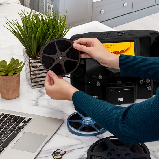 Kodak - Reels Film Digitizer - Portable Scanner | bol