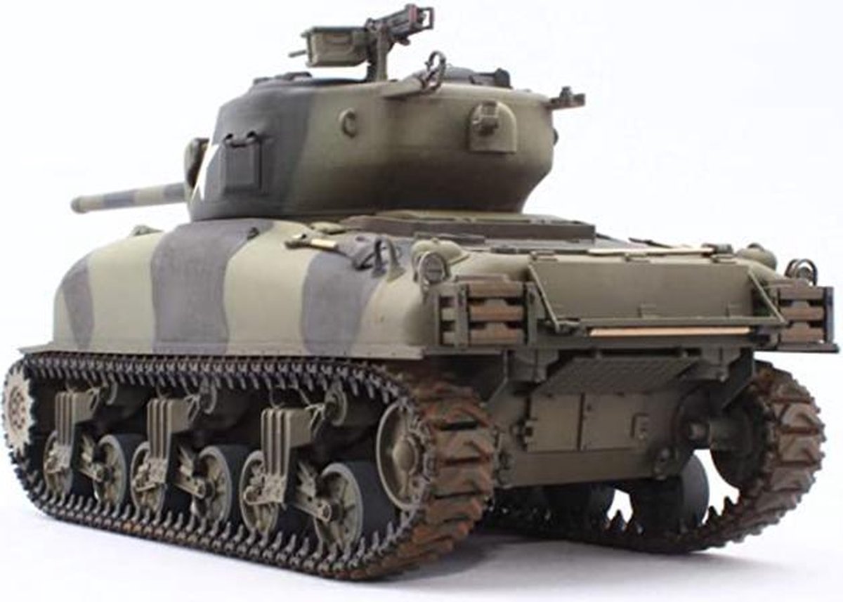Asuka U.S. Medium Tank M4A1 76mm Sherman + Ammo by Mig lijm | bol.com
