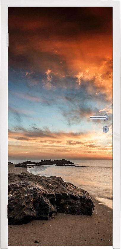 Deursticker Strand - Stenen - Avond - Lucht - Natuur - 90x235 cm ...