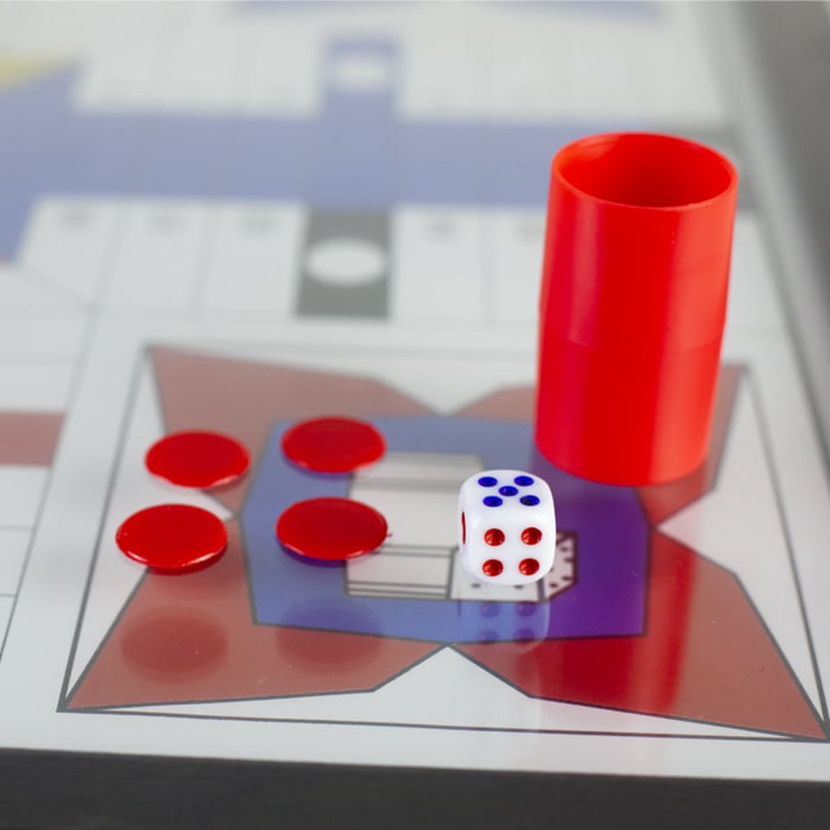 Parchi - Bordspel - Parchisi - Parchee - Patchi - Parchis - Ludo - Spel ...