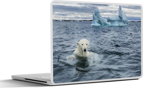 Laptop sticker - 13.3 inch - Zwemmende ijsbeer in het noordpoolgebied | bol