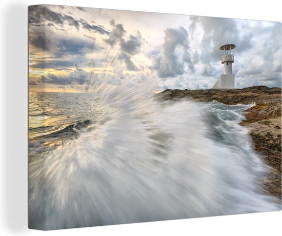 Canvas Schilderijen - Woeste golf aan de vuurtoren - 140x90 cm - Wanddecoratie | bol.com