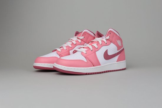 Nike Air Jordan 1 Mid (GS), Valentine's Day (2023),DQ8423-616, Maat 39 ...