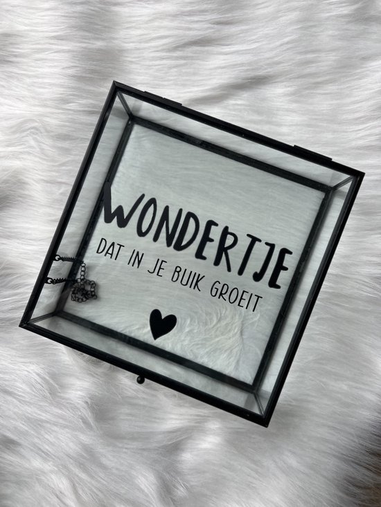 By Maes - glazen box - met naam - 20 x 20 x 7 cm - kraamcadeau ...