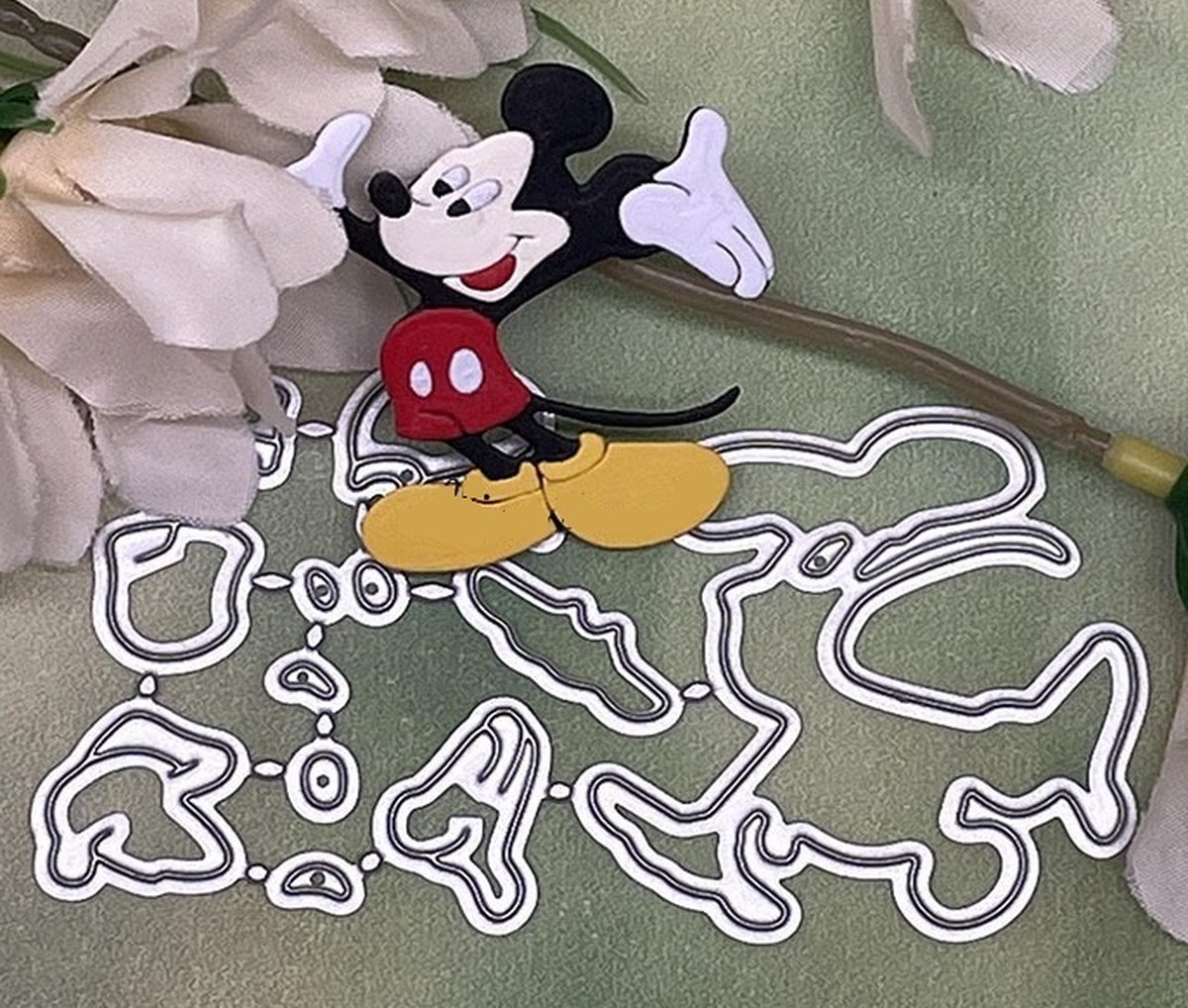 Metalen snijmal - Mickey Mouse - embossing - kaarten maken ...