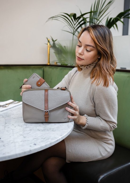 Berba Chamonix Crossbody Tas black dust | bol.com