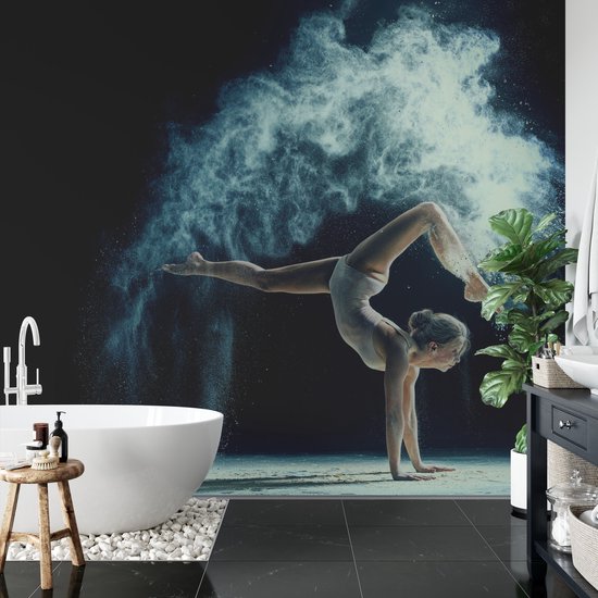 Fotobehang Turnster Tijdens De Voorstelling | bol