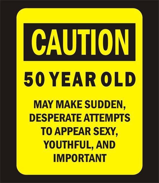 T-shirt Caution 50 years old | L | Zwart | bol