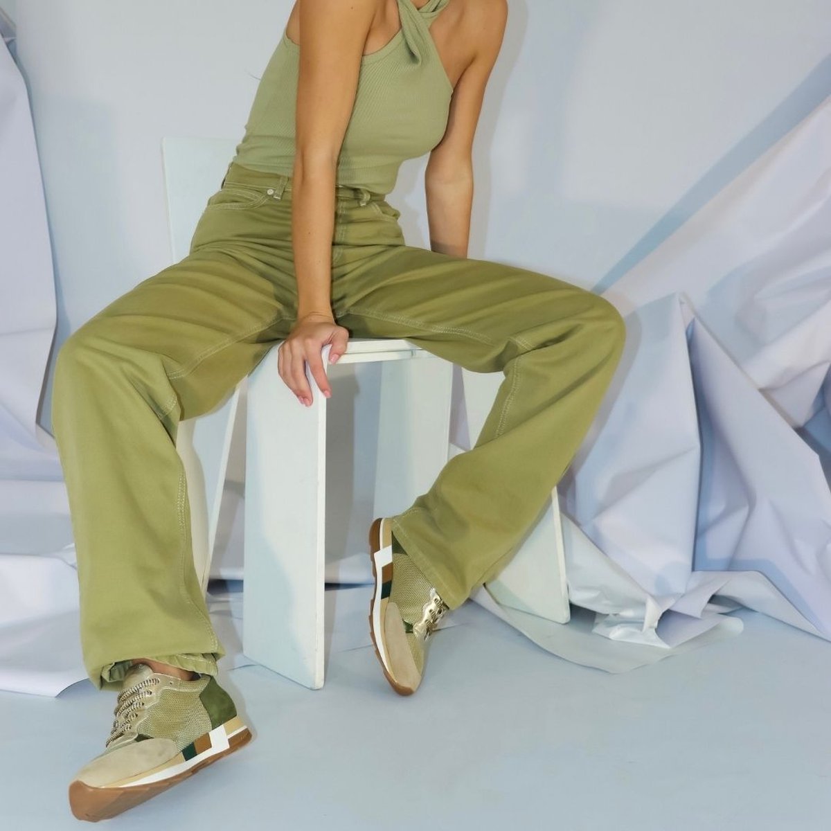 CHLOE runner sneaker - beige and green | bol.com