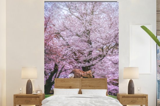Behang - Fotobehang Hert - Roze - Bloesem - Breedte 225 cm x hoogte 350 ...
