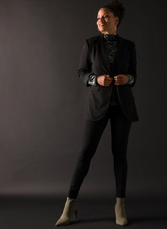 YEST Ellinor - Black - maat 46 | bol