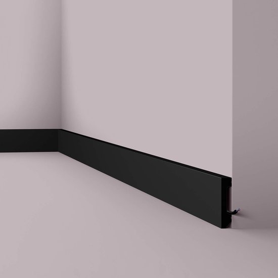 Plint NMC FT2 BLACK WALLSTYL Noel Marquet Sierlijst Wandlijst ...