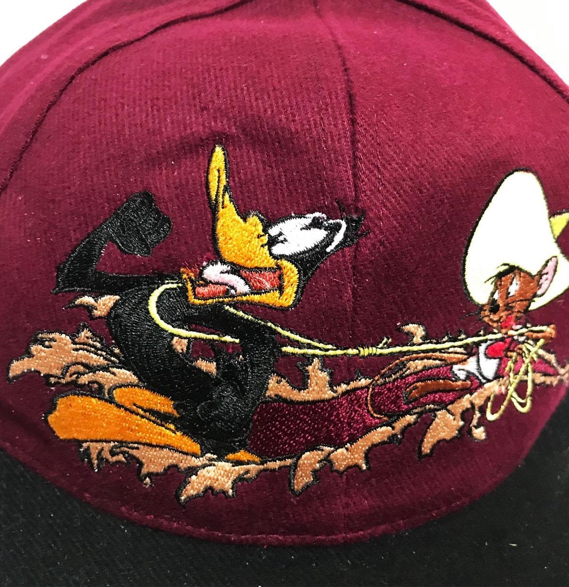 Looney Tunes Daffy Duck Speedy Gonzales Rip Oldskool Pet | bol