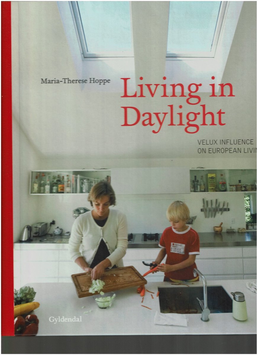 Living in Daylight, Maria Therese-Hoppe | 9788702076103 | Boeken | bol