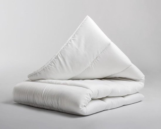 LUXE HOTEL DEKBED ECO TEST 14 DAGEN - MADE IN NL - 140x220cm | bol