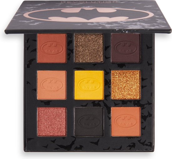 Makeup Revolution x Batman™ - I Am The Batman Palette - Oogschaduw ...