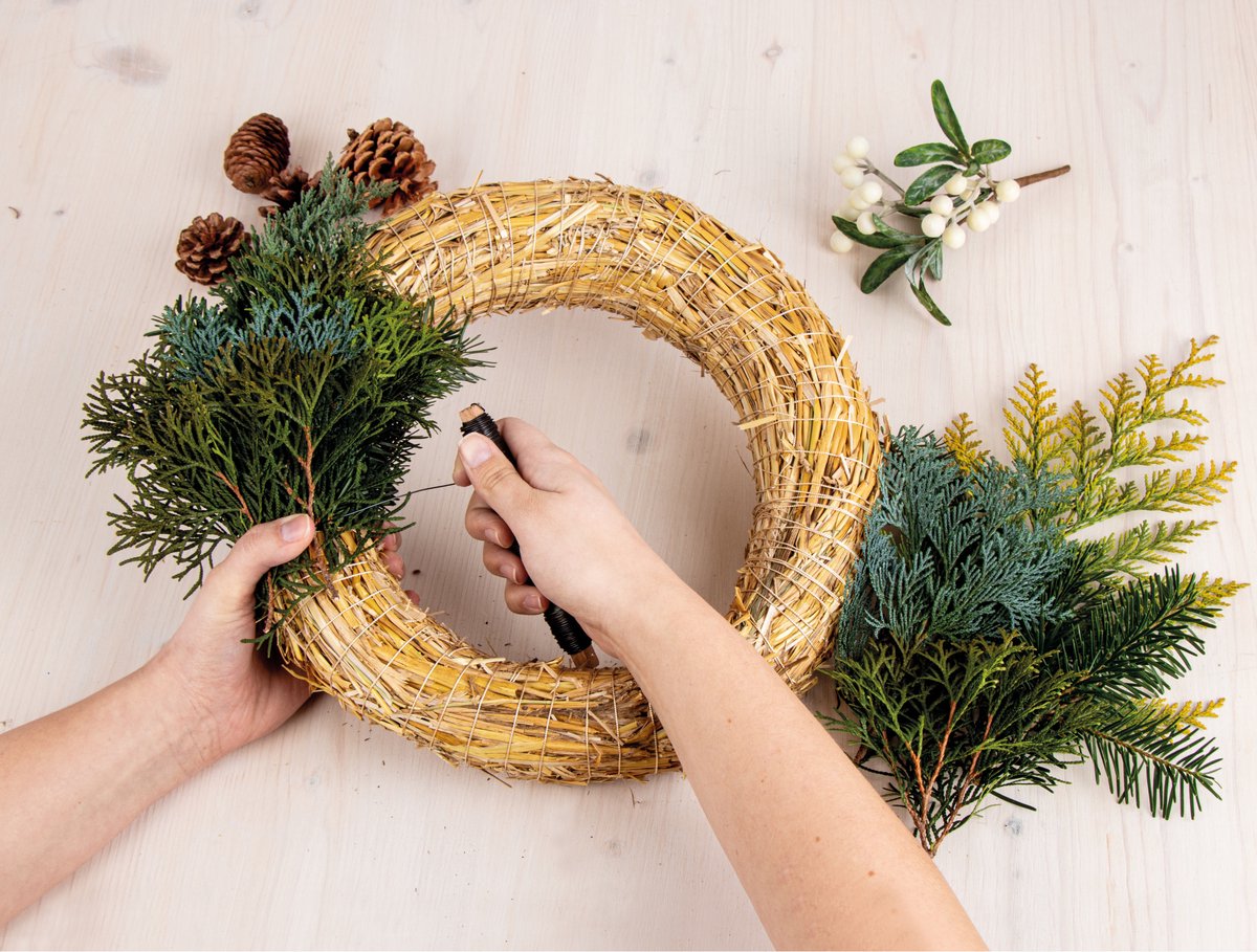 Decoratie kransen van stro/strokransen 30 x 5,5 cm - set van 2x stuks - DIY kransen | bol.com