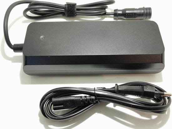 Qwic snellader Premium Carrier 42V 4A (Can bus) acculader | bol