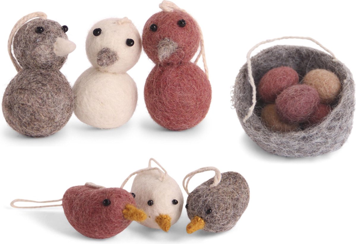 Vogeltjes, kuikentjes en nestje - Vilten paastakken decoratie - set van 7 hangertjes,... | bol.com