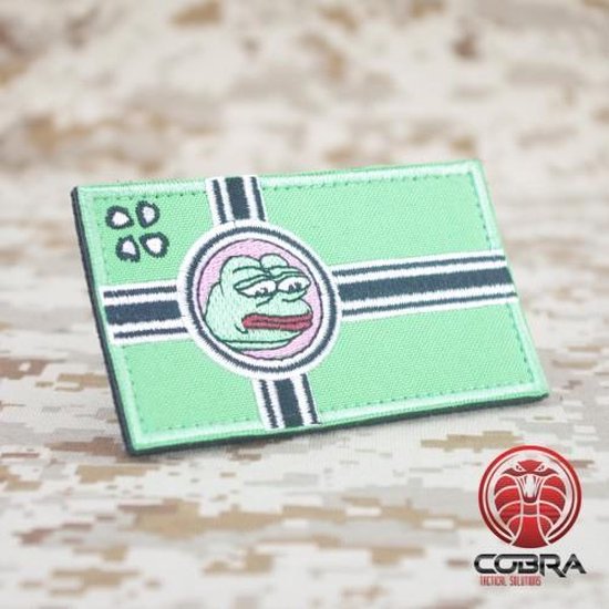 Pepe the Frog Flag Geborduurde patch embleem met klittenband | bol.com