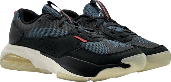 Jordan Air 200E (Black/University Red-Ash Green) - Maat 43 | bol.com