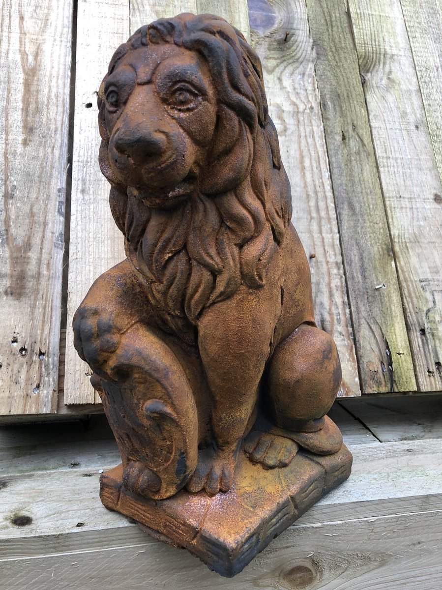 Zittende oxide leeuw, vol oxide steen S, super mooi!! | bol.com