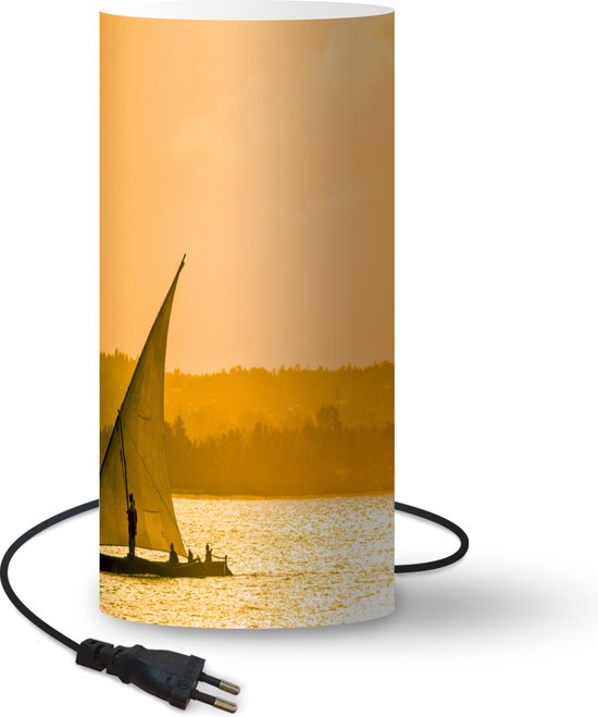 Lamp - Nachtlampje - Tafellamp slaapkamer - Zeilboot op kalm water ...