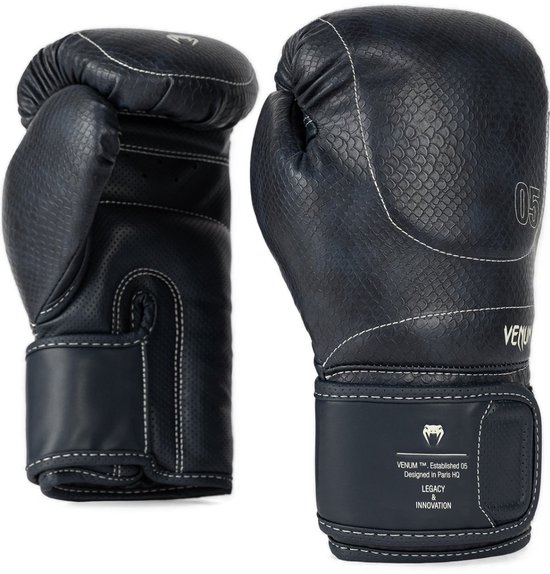 Venum Impact Evo Scales Bokshandschoenen Midnight Blue - 16 OZ | bol