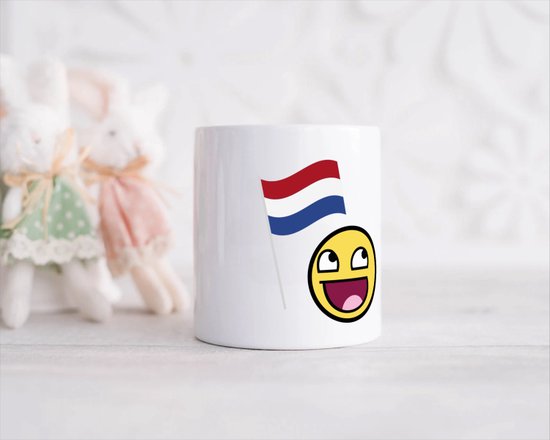 Akyol - nederlandse vlag smiley Spaarpot - Nederland - nederlanders ...