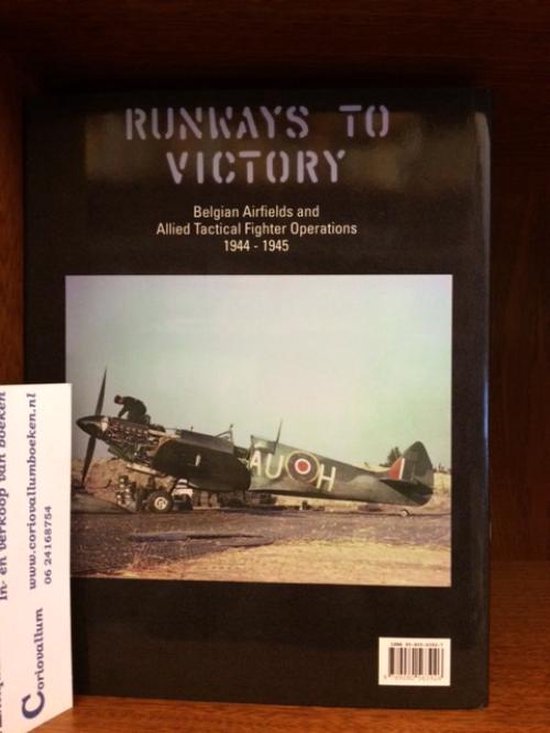 Runways to Victory, Peter Celis | 9789080563926 | Boeken | bol
