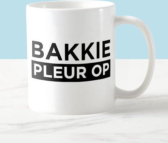 Humoristische Mok - Bakkie Pleur Op - 325 ml - Perfect voor Koffiefans - Leuk Cadeau | bol