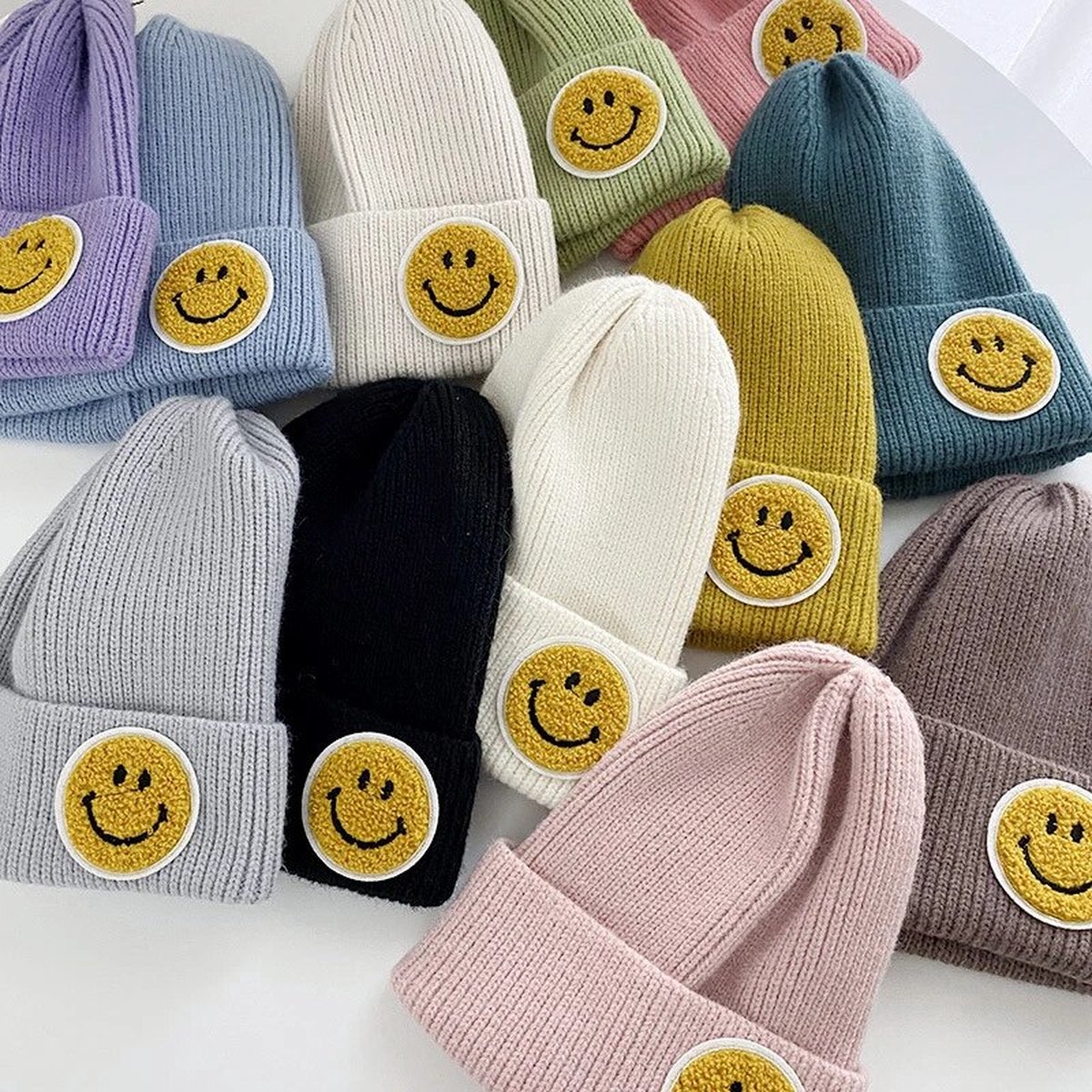 Smiley Beanie - Muts - Kids - Accesoires - Beanies - Gebreide Muts ...