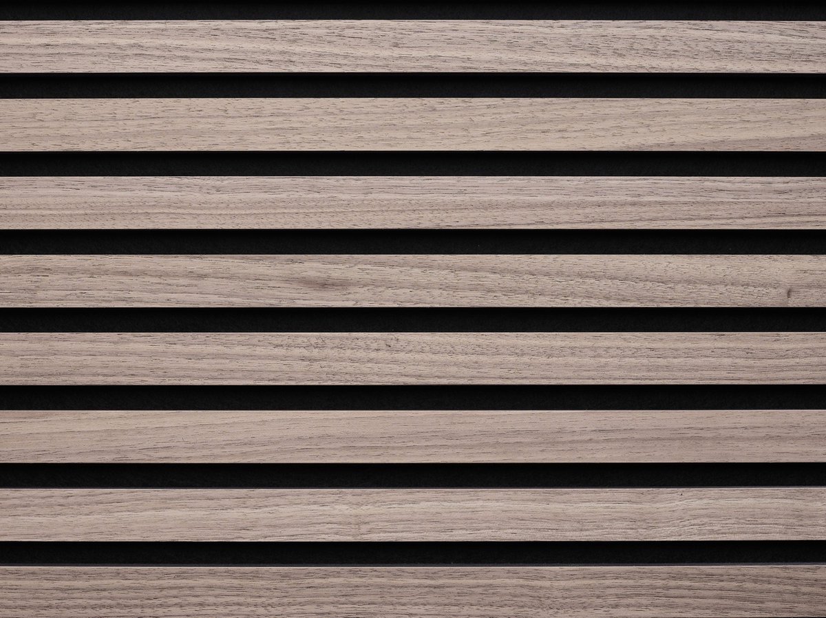 Akupanel Walnoot Akoestische Wand Panelen Lattenwand Met Vilt Bol akupanel-walnoot-akoestische-wand-panelen-lattenwand-met-vilt-bol