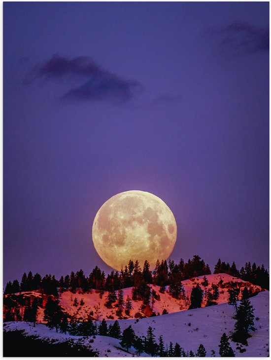 WallClassics - Poster (Mat) - Grote Volle Maan boven SneeuwBerg - 30x40 ...
