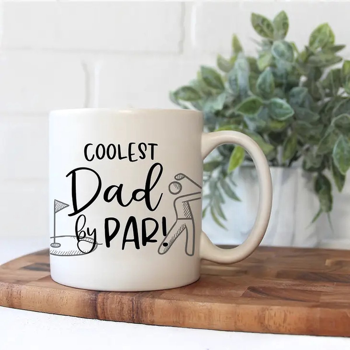 Fire & Wolf - Coolest Dad by Par - Koffie Mok met Tekst - in Doosje - Beker met Oor -... | bol.com