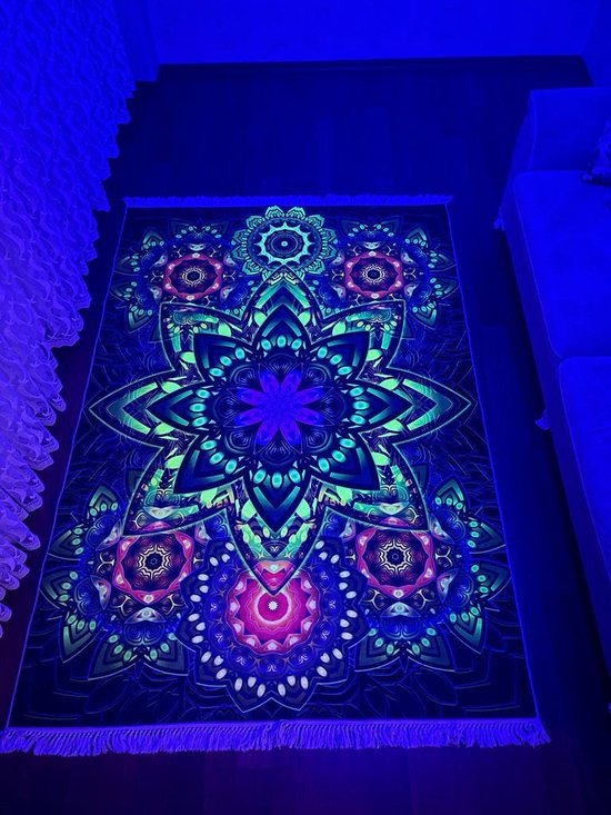 Neon Tapijt Bloem desing - Uniek - Glow in de dark + Gratis led lamp ...