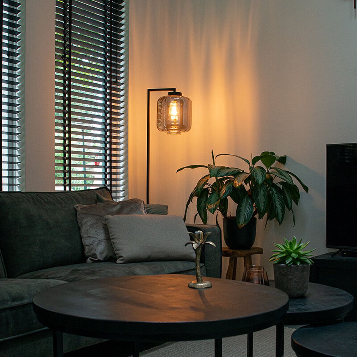 Lumière Vloerlamp Jules Zwart - 1 lichts - E27 - vloerlampen woonkamer ...