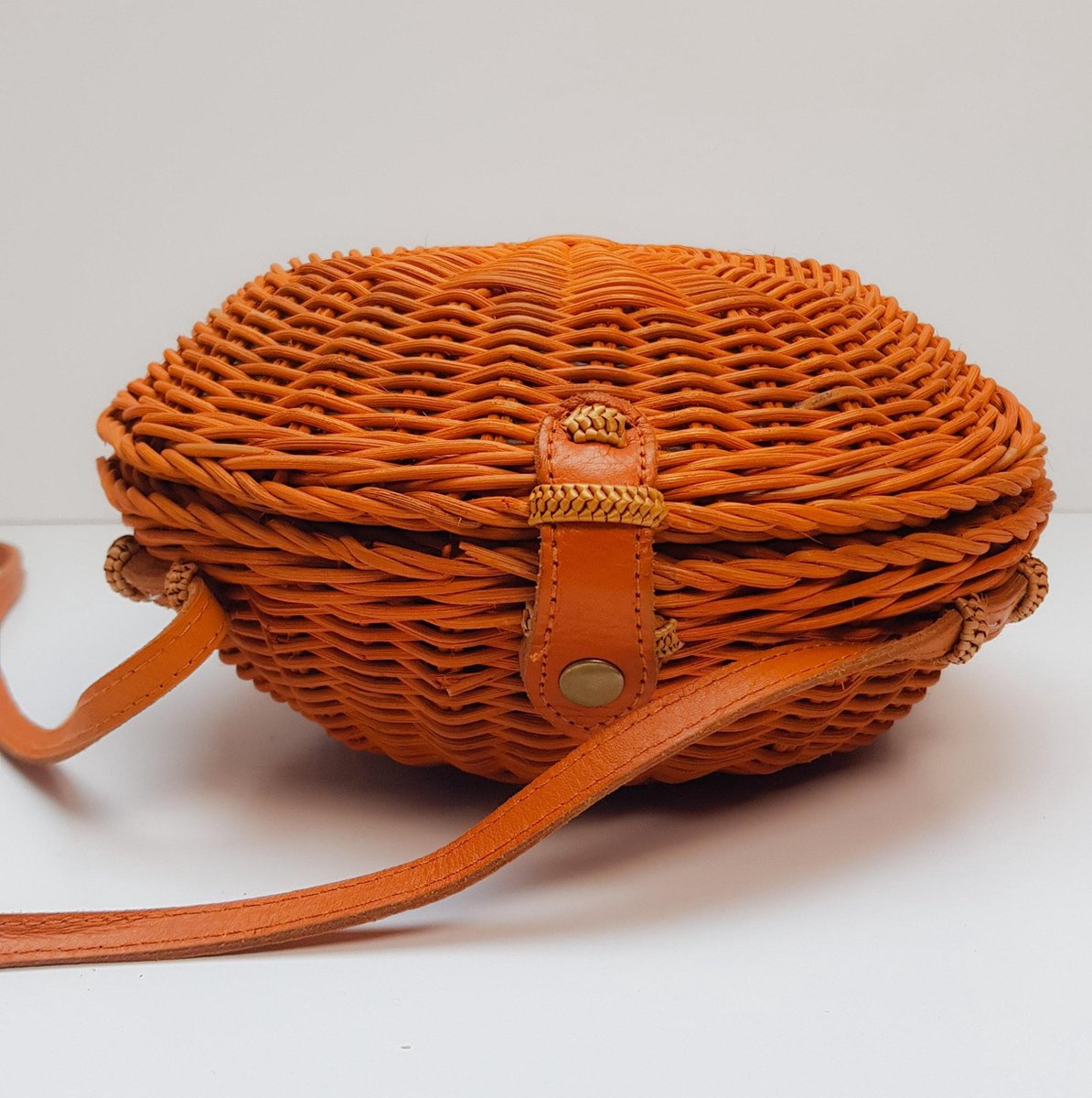 DUA Scallop ronde rieten rotan tas round rattan Bali bag | bol.com