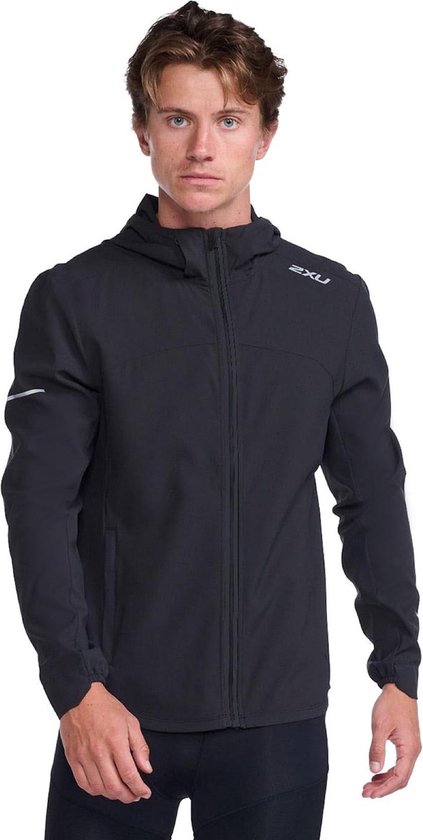 2XU Aero Jacket Hardloopjas Waterafstotend dankzij milieuvriendelijke ...
