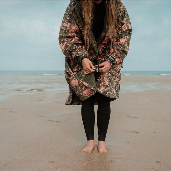 Nyord Primaloft Outdoor Verandering Robe - Khaki / Camo P | bol