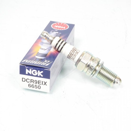 Bougie d'allumage NGK pour Moto Ducati 748 Sp Strada 1995 à 1999 ...