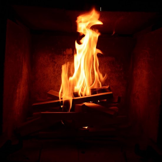 Aanmaakhout 20 kg - Droog & Schoon Brandhout voor Open Haard, Kachel en ...