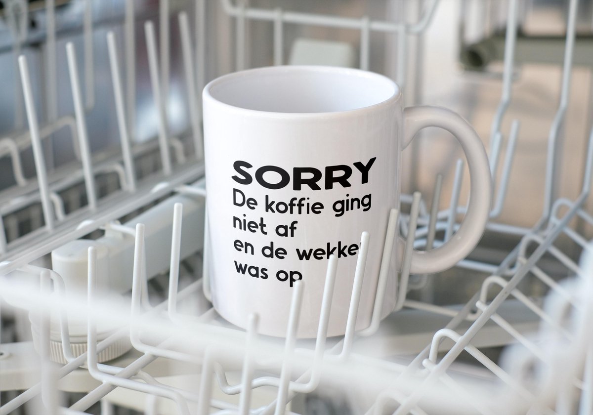 Grappige Mok met tekst: Sorry, de koffie ging niet af en de wekker was op | Grappige... | bol.com