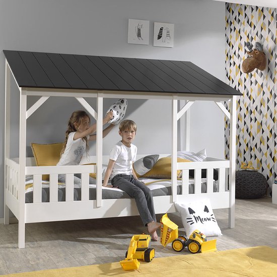 Kinderbed Kira Zwart - MDF hout - Hoogte 174 cm | bol