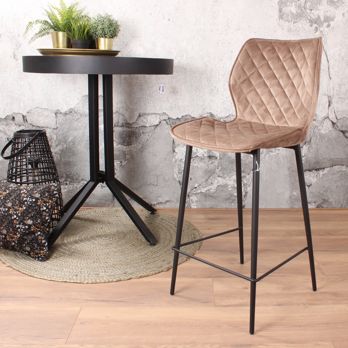 Ruby Barkruk Velvet Champagne 66 cm Zithoogte - Velours Bar Kruk ...