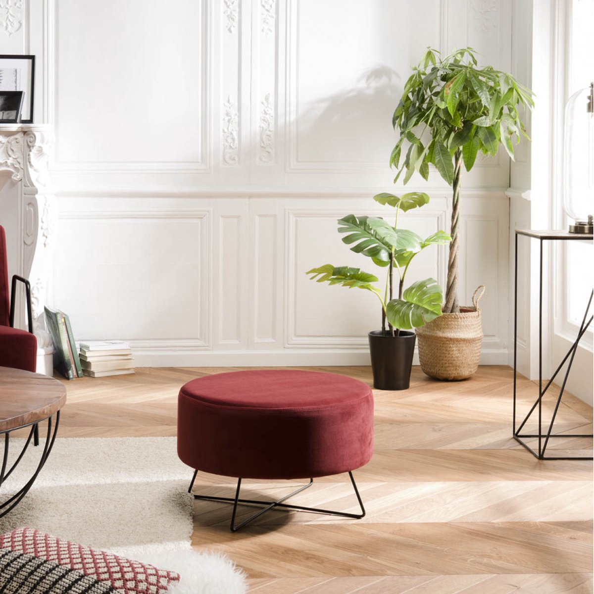 Macabane - ALBANE - Ronde poef Velours bordeaux - 54x54x35cm | bol.com