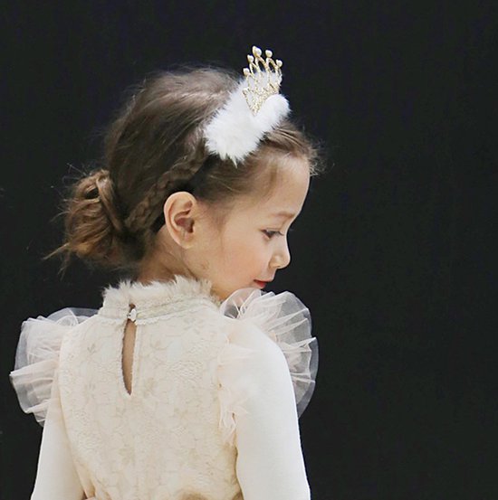 Haar in Stijl Tiara Lina Wit - Gouden kroon met glitters op witte ...