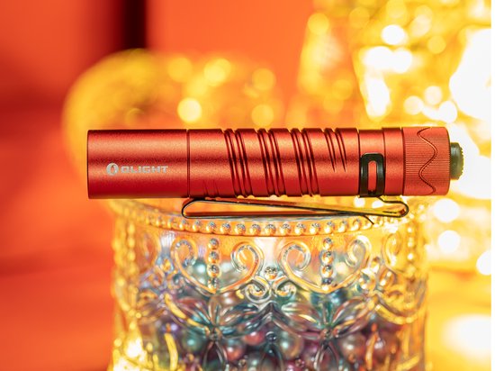 Olight - I5R - EOS - Red | bol