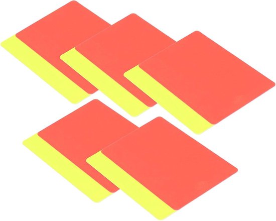 Rode en gele voetbalkaart hoge prestaties - Opvallende stroffe kaarten ...