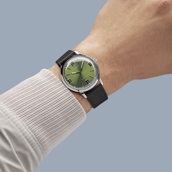 Timex Marlin Automatic TW2V44600 Horloge - Leer - Zwart - Ø 40 mm | bol